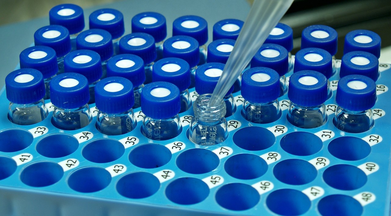 Robert MacNeill: Multiple analytes, metabolites and mayhem ...